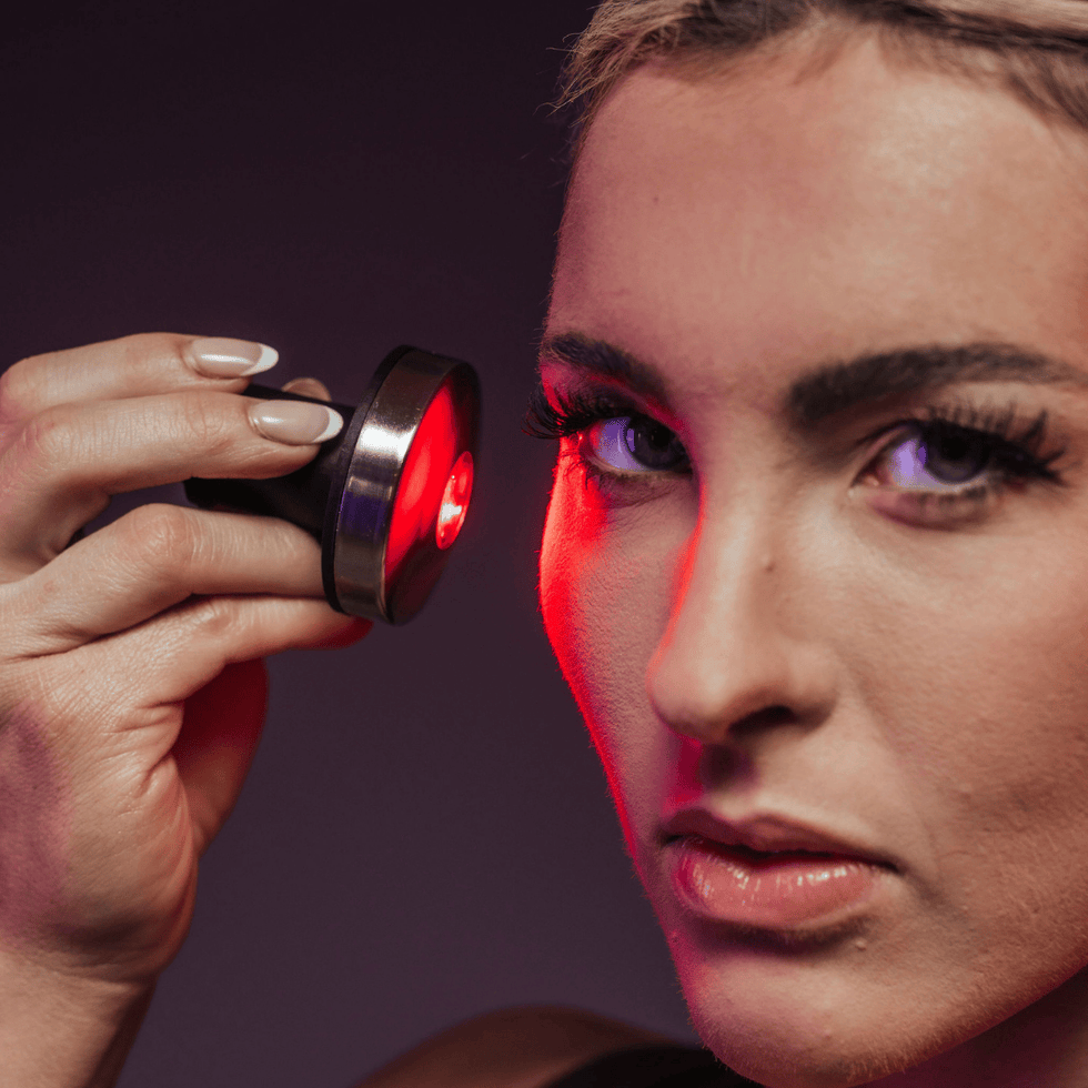 Red Light Therapy Bright Device | Handheld Red Light Therapy – Solbasium